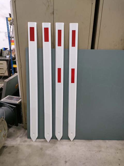 Delineator - Pancar Selamat Sdn Bhd